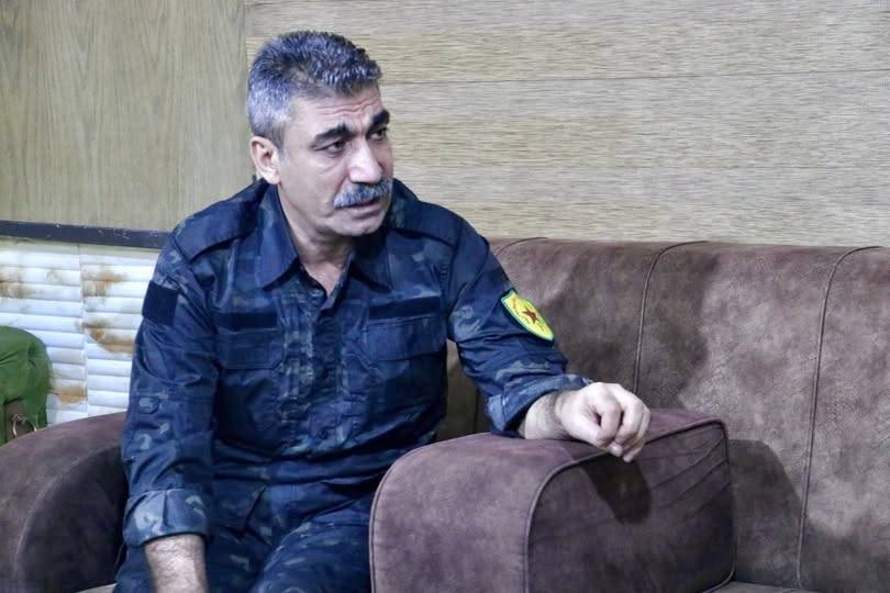 قيادي في قسد يدعو لتشكيل مجلس عسكري مشترك مع الحكومة السورية – عكس السير